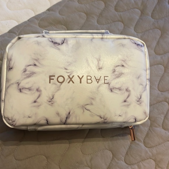 Foxy Bae | Hair | New Foxy Bae Hair Styling Set Never Used | Poshmark